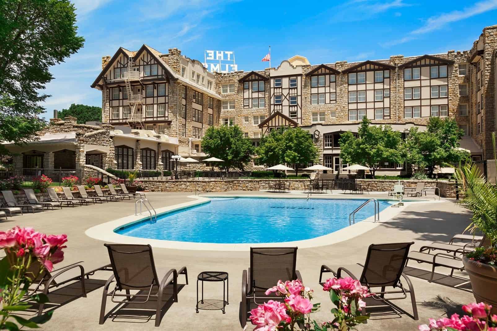 Experience An Iconic Destination • Excelsior Springs, MO Tourism